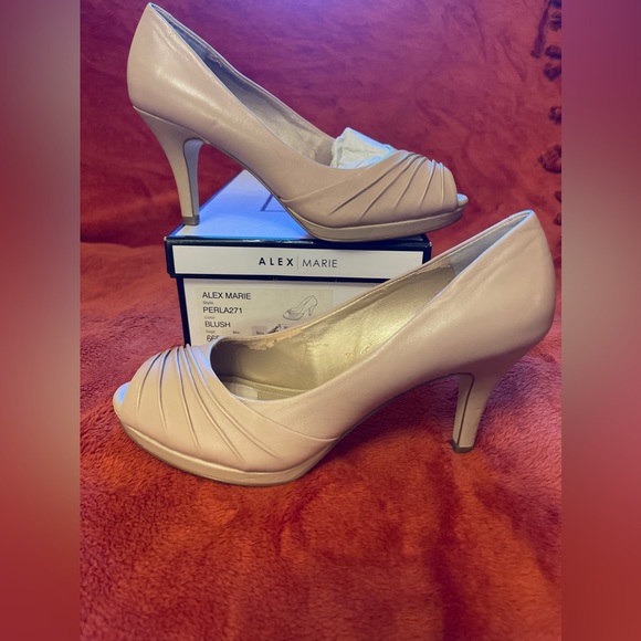 Alex Marie | Shoes | Alex Marie Perla Blush Size 8 M | Poshmark